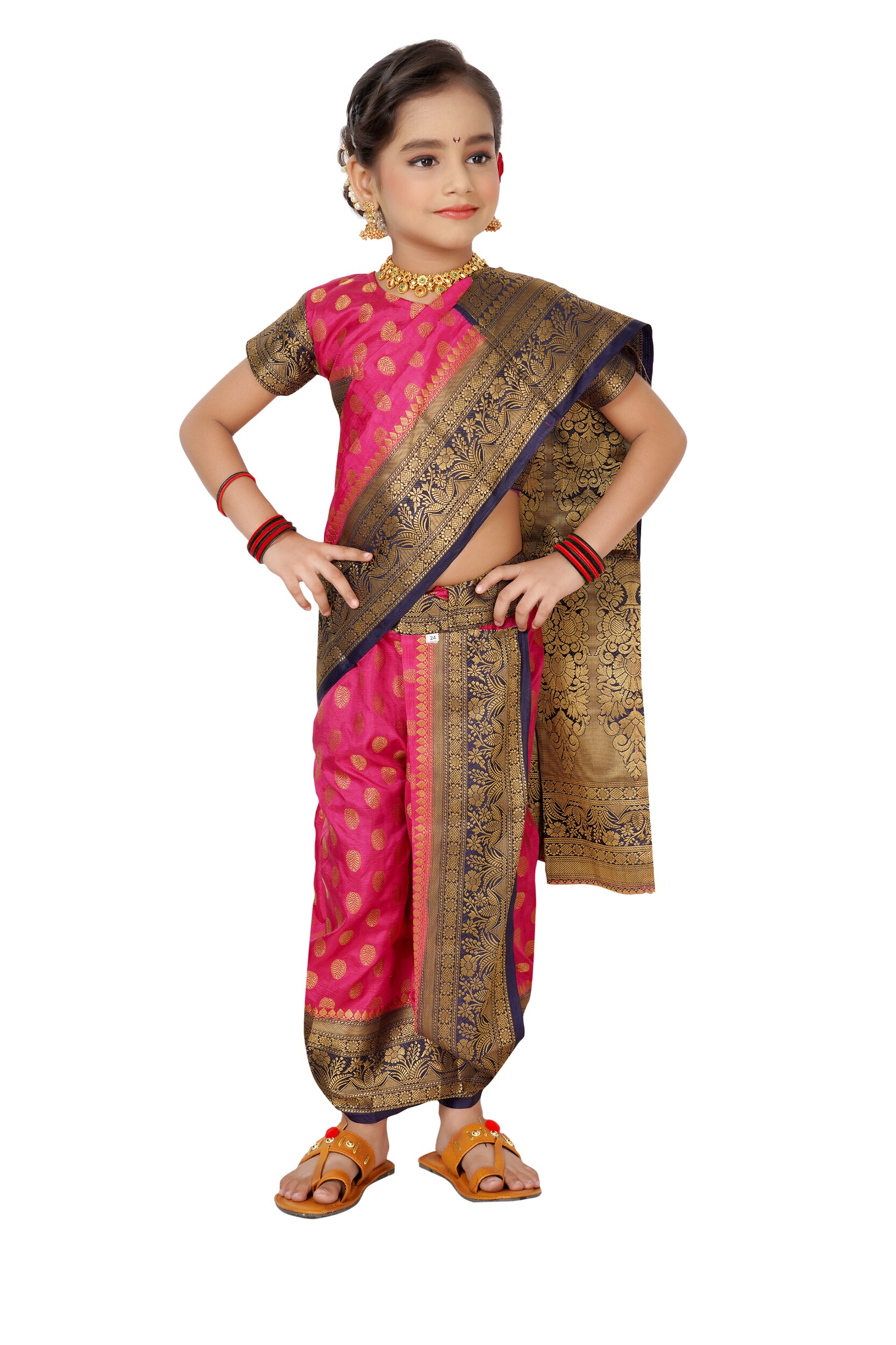 Girl Bangalore Nauvari Saree ( 18 , GBN 1 ) - Clothing And Accessories ...